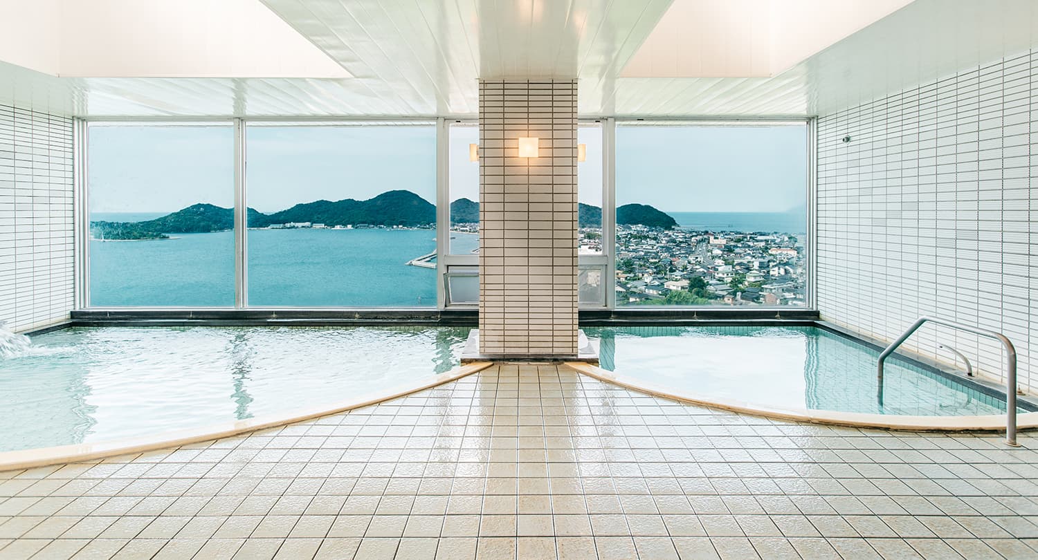 Hot springs | [Official] KAMENOI HOTEL SETOUCHI HIKARI